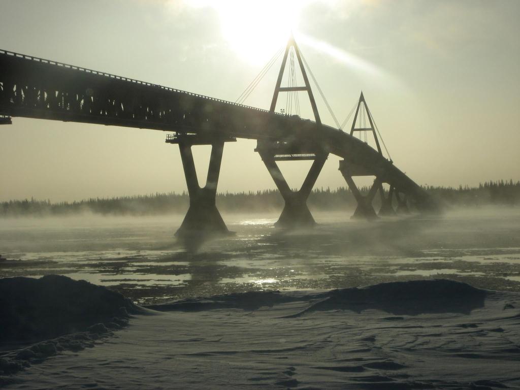 Northwestel's "broadband bridge" project connects Yellowknife to ...