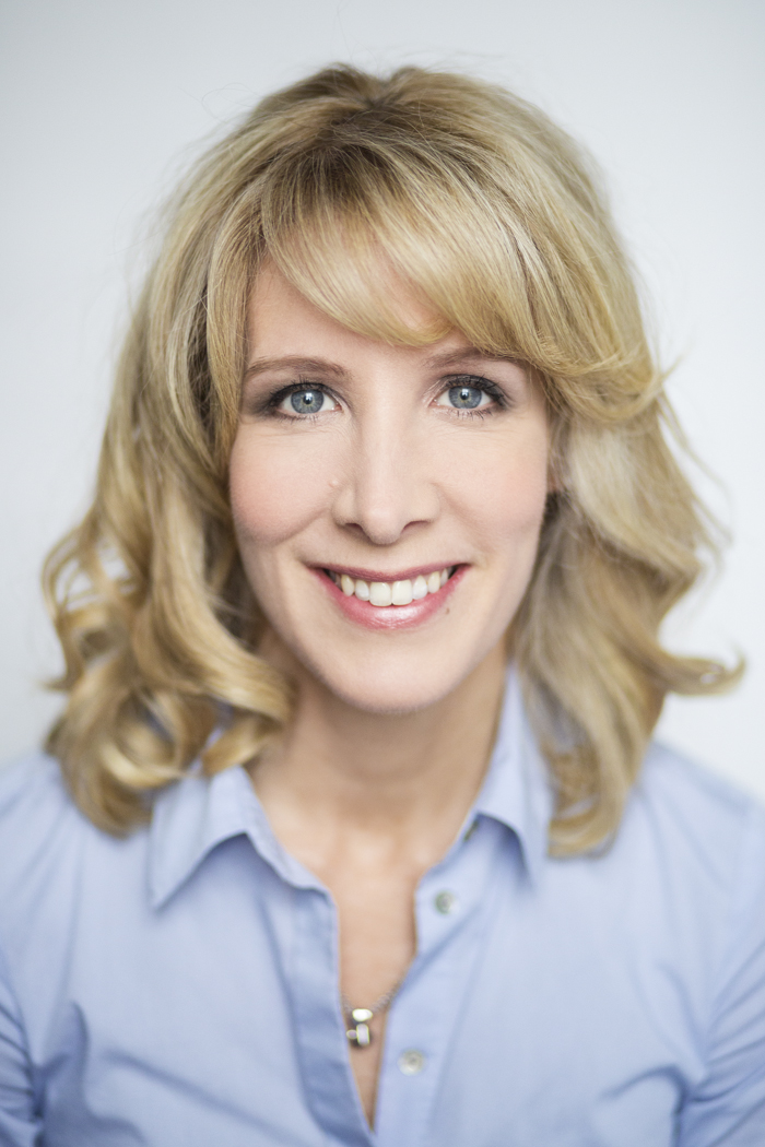 Bell Media elevates Moses to head Astral Out of Home as Quétel departs ...